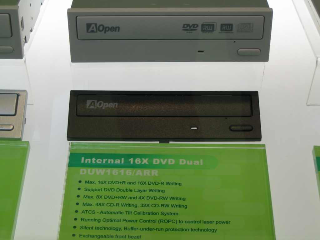 CeBIT 2005 - Printer Friendly version